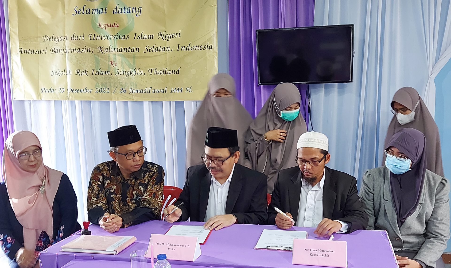 UIN Antasari Siap Bantu Pengembangan Pendidikan Masyarakat Muslim Distrik Thepa Thailand - Situs ...